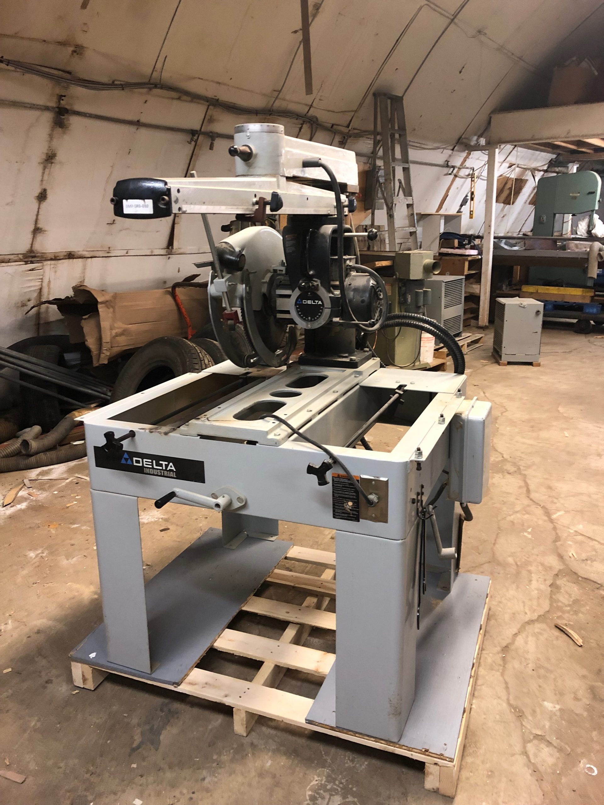 Scie Radial Delta 18 pouces - Machineries BST