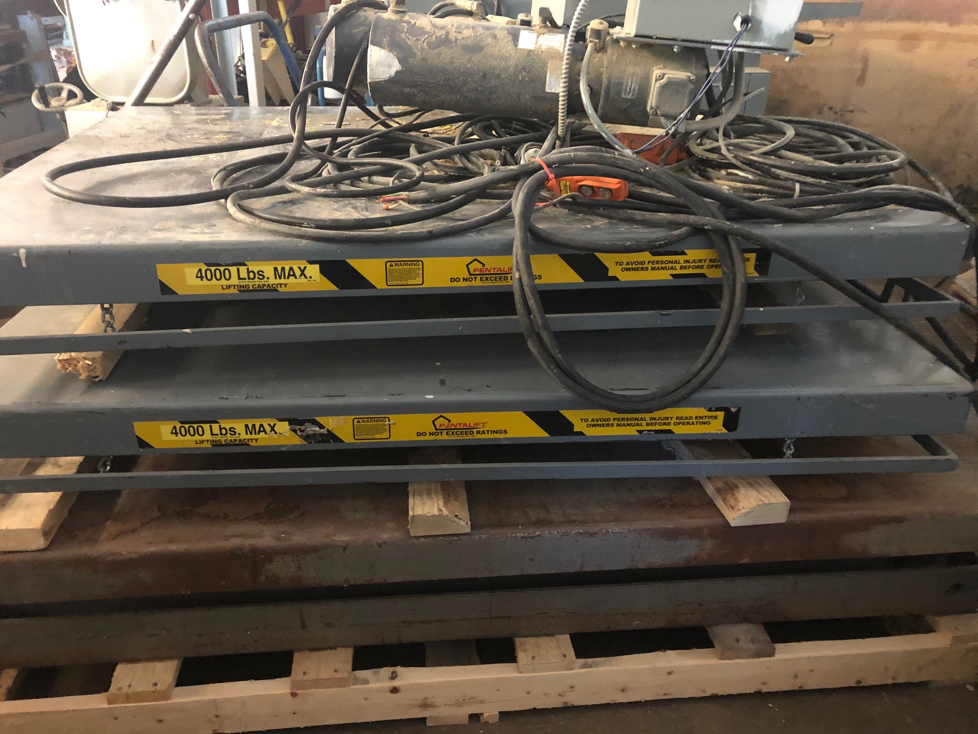 Lifting table - Machineries BST