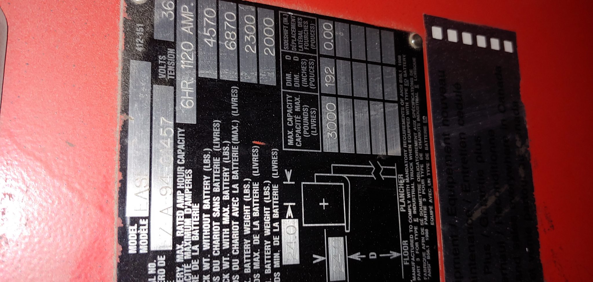 Raymond electric forklift - Machineries BST