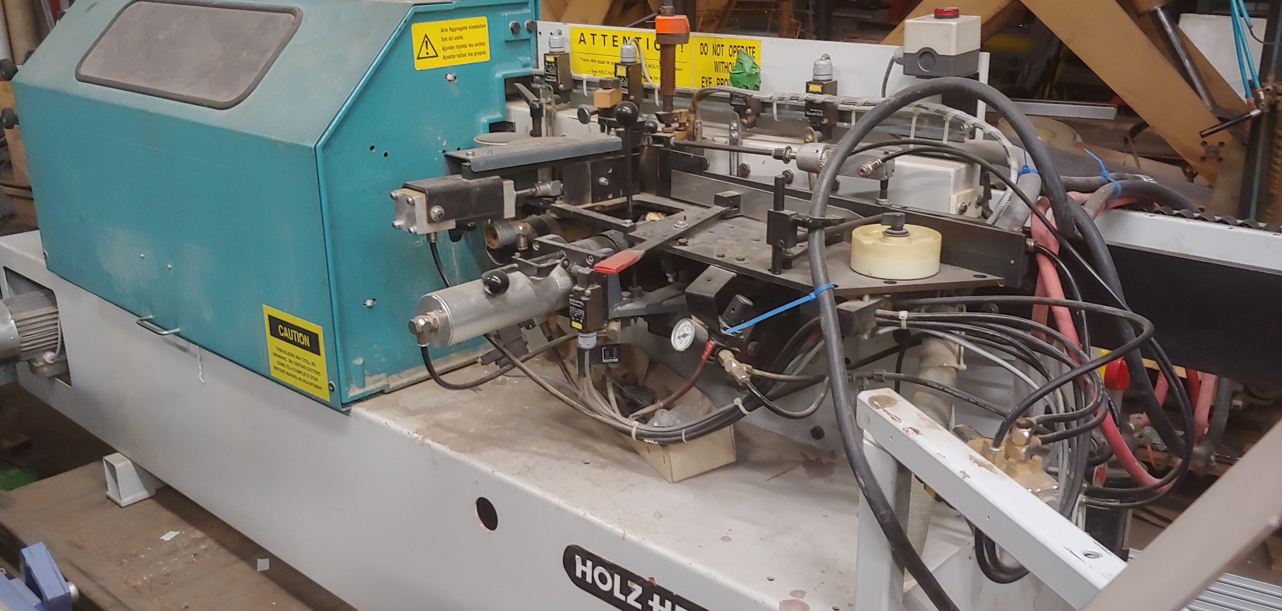HOLZER 1402 edgebander - Machineries BST